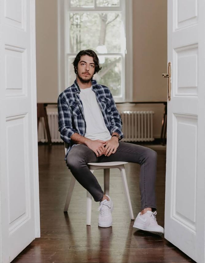 Mekin Sezer Kimdir? Mekin Sezer Hayatı, Kaç Yaşında, Nereli?